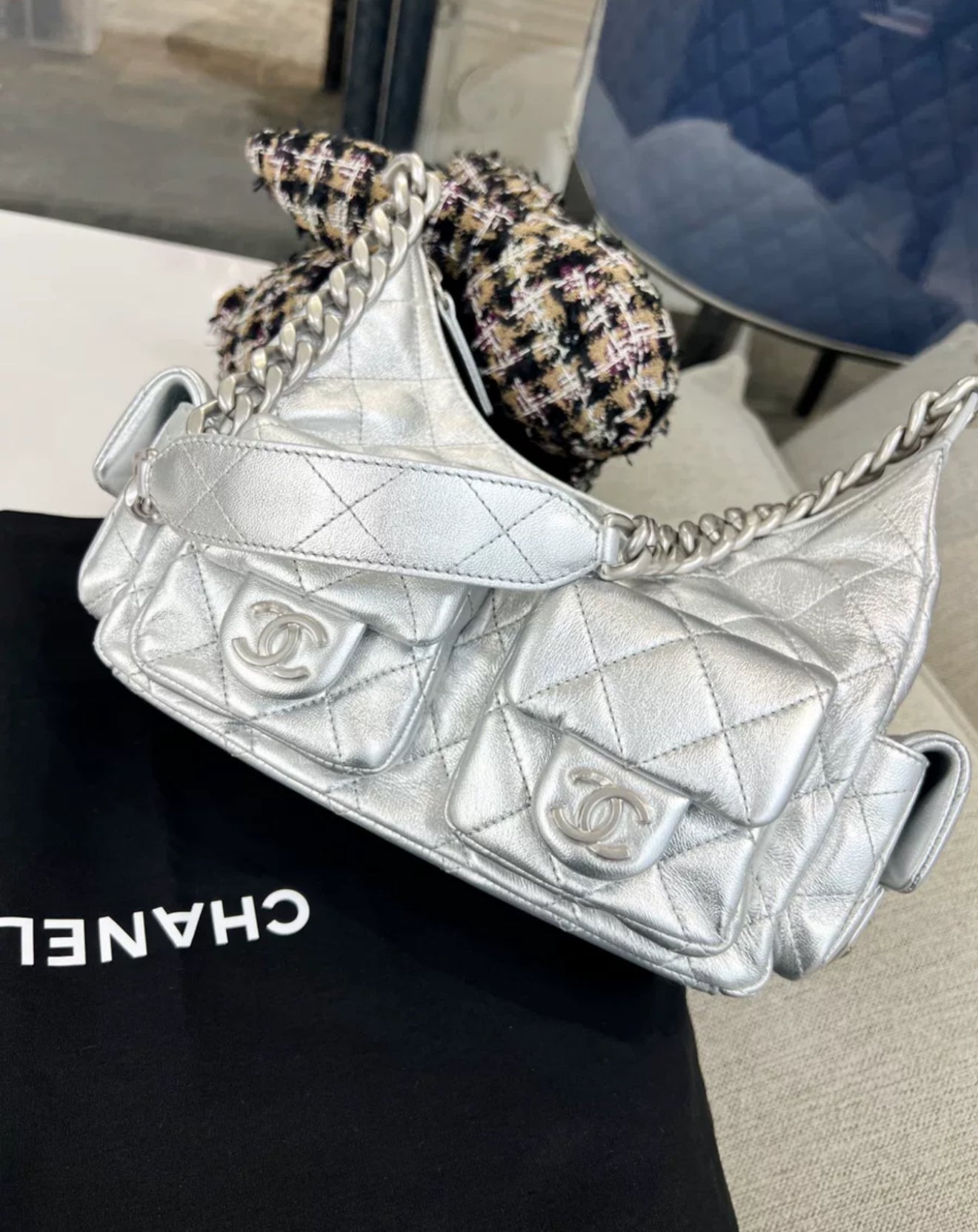 Chanel 25C Metallic Hobo Shoulder bag – Wararni.com