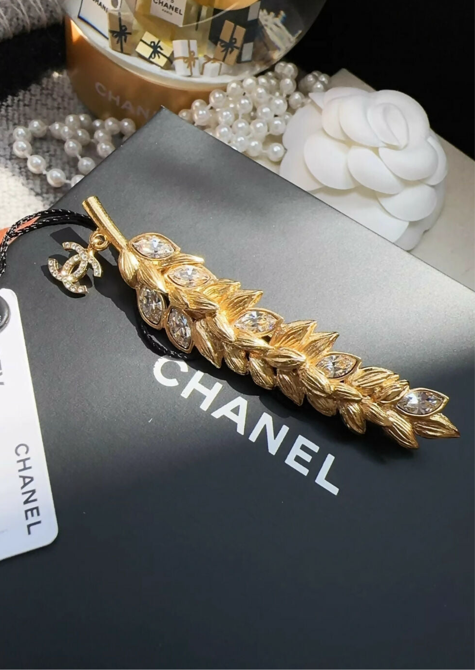 CHANEL classic golden wheat brooch – Wararni.com