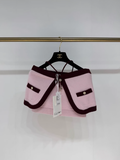 Chanel 25A pink cashmere top – Wararni.com