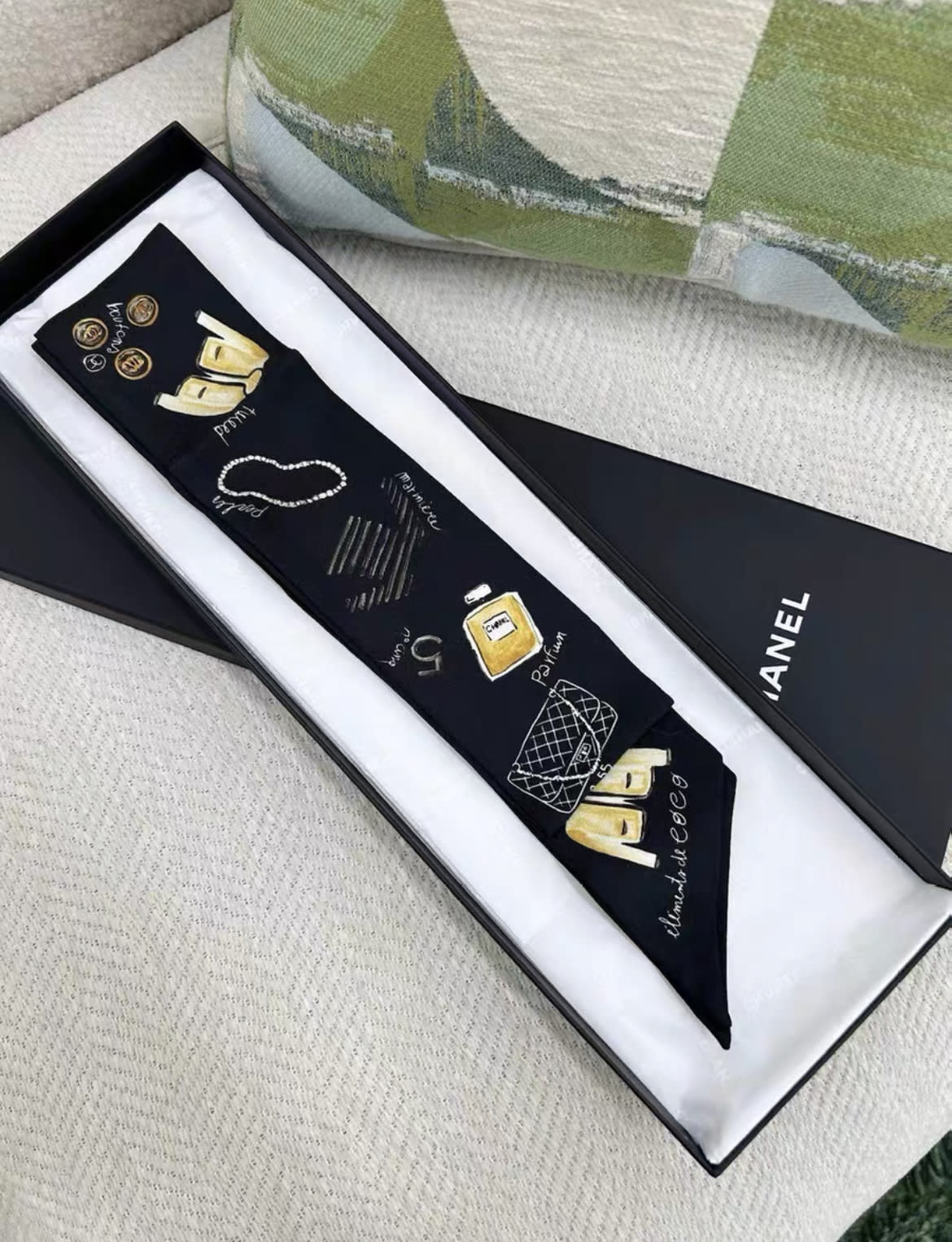 Chanel 24P new twilly silk scarf – Wararni.com