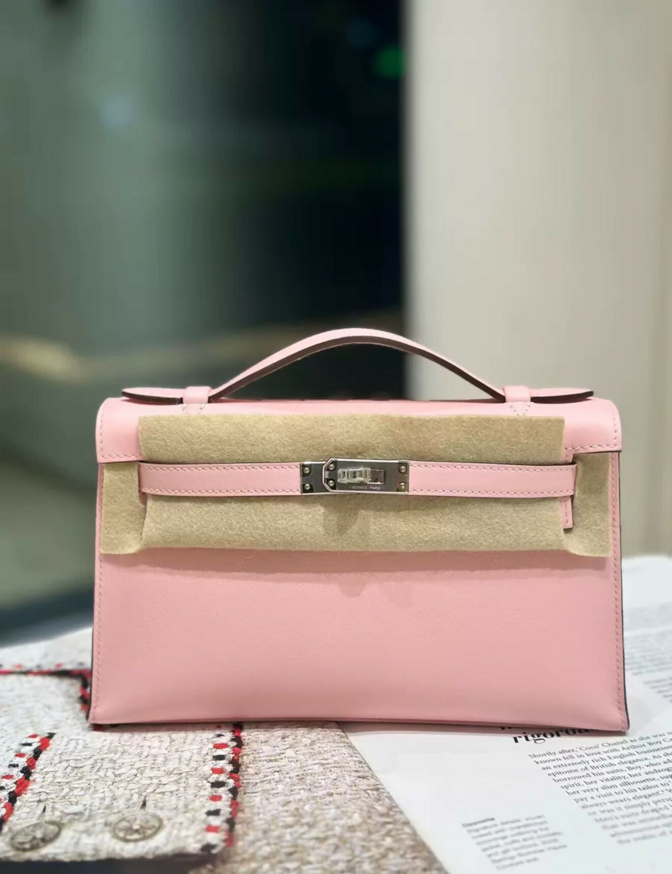 Hermes Kelly Pochette Rose Sakura Swift Palladium Hardware – Wararni.com